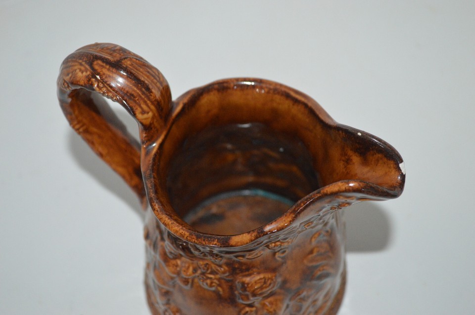 VINTAGE BENNINGTON ROCKINGHAM POTTERY PITCHER SMALL BROWN CHERUBS 4.5 ...