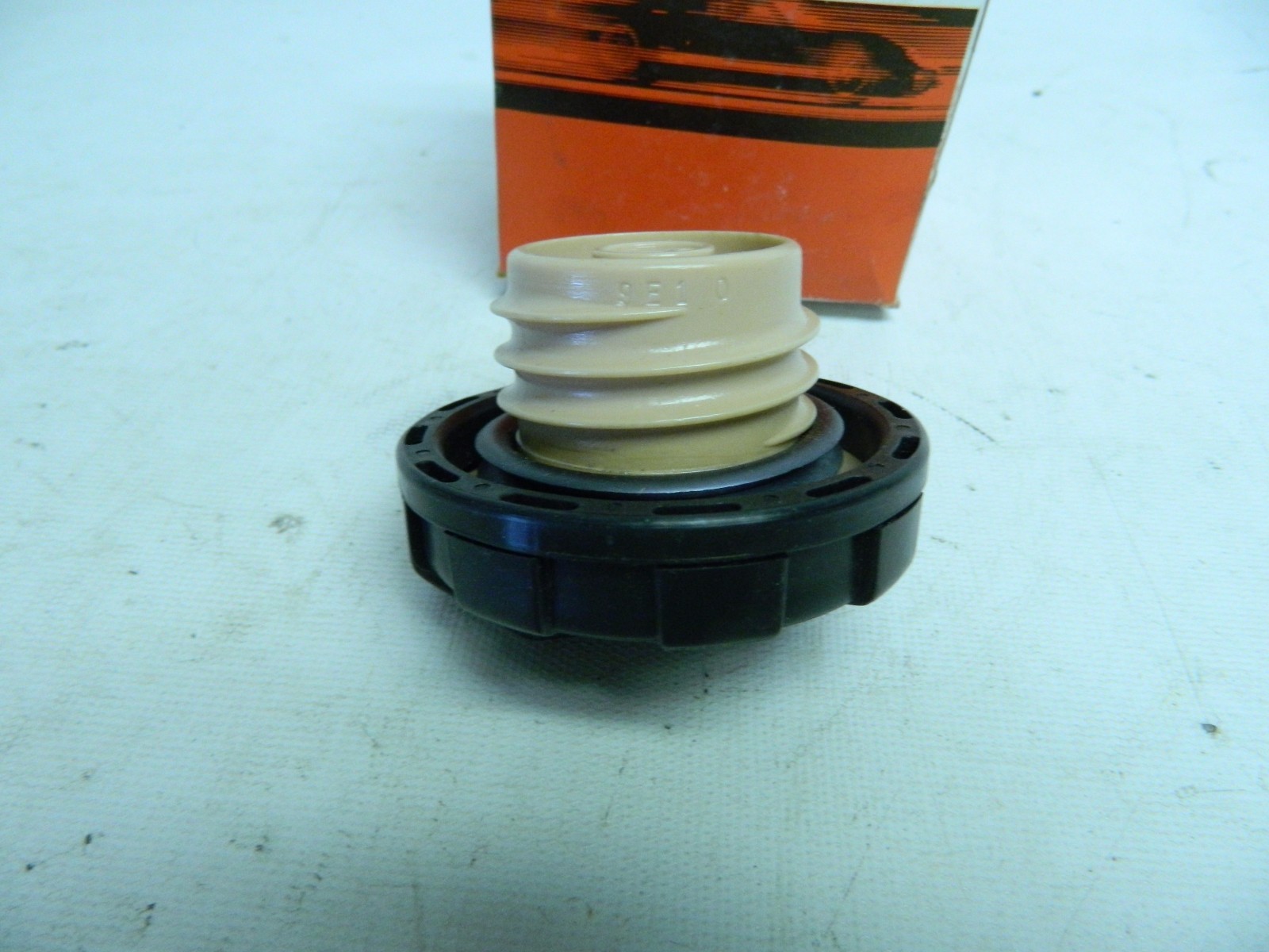 New OEM Ford Motorcraft Fuel Cap FC-887 | eBay