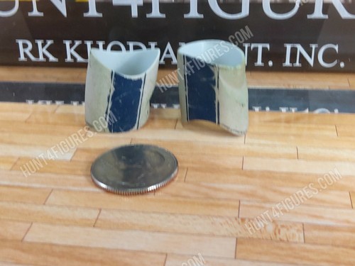 Hot Toys TMS018 Star Wars Captain Rex 1/6 action figure's biceps armor ...