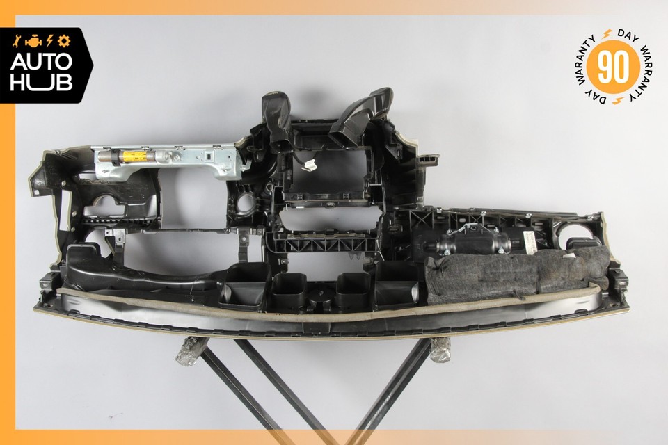 12-14 Mercedes W204 C250 C300 Dashboard Dash Board Panel Assembly w ...