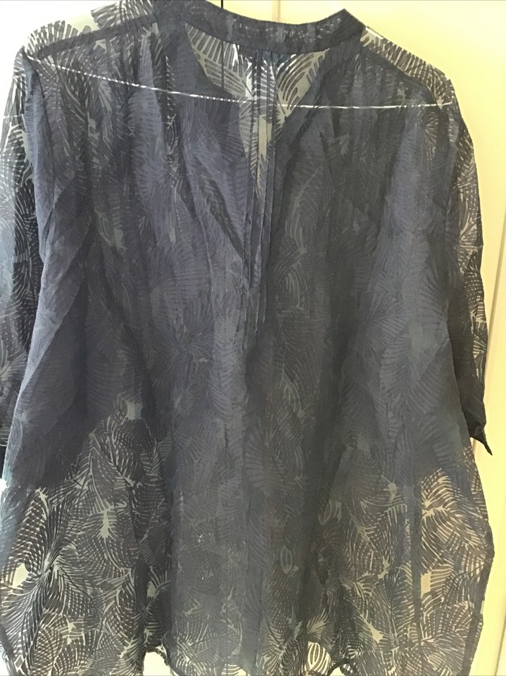 DENIM 24/7 SEMI-SHEER Navy Cut out 3/4 SLEEVE BUTTON FRONT BLOUSE SZ ...