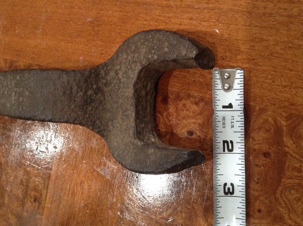 VINTAGE LARGE IRON WORKS SPUD WRENCH TOOL 23" LONG | eBay