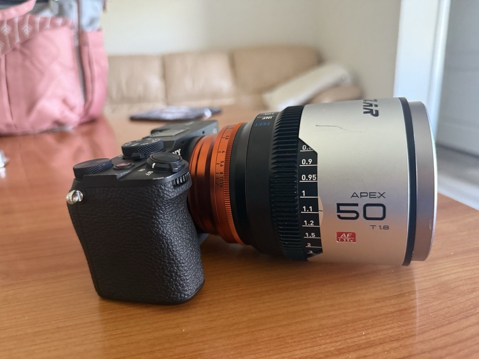 BLAZAR APEX 50mm T1.8 1.33X S35 Auto Focus Anamorphic Cine Lens for ...