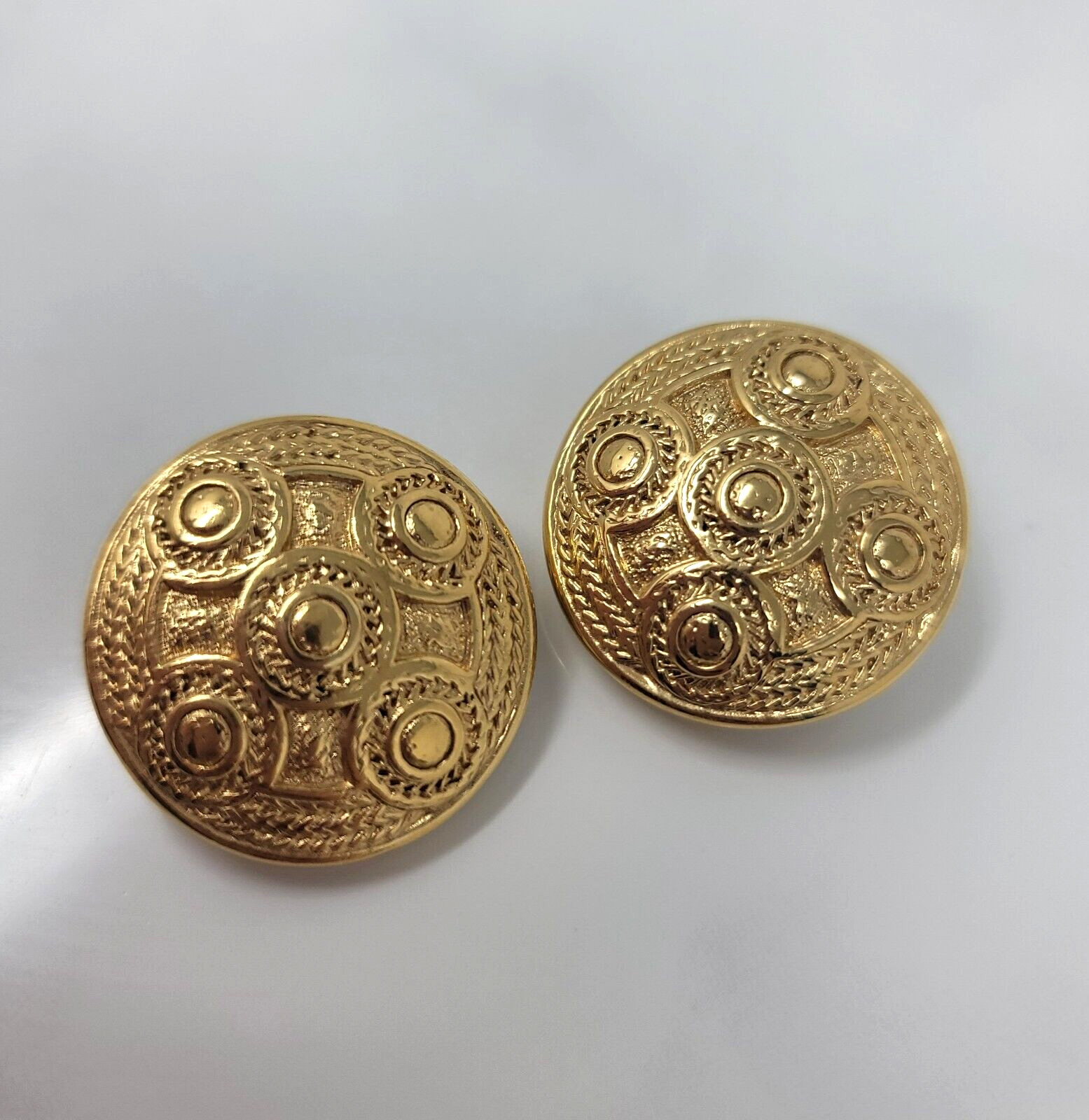 Givenchy 1980's Vintage Gold Medallion Clip On Signed… - Gem