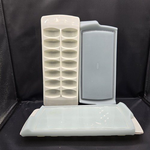OXO GOOD GRIPS Sliding Lid Ice Cube Tray Set Of 2 Camping Outdoors ...