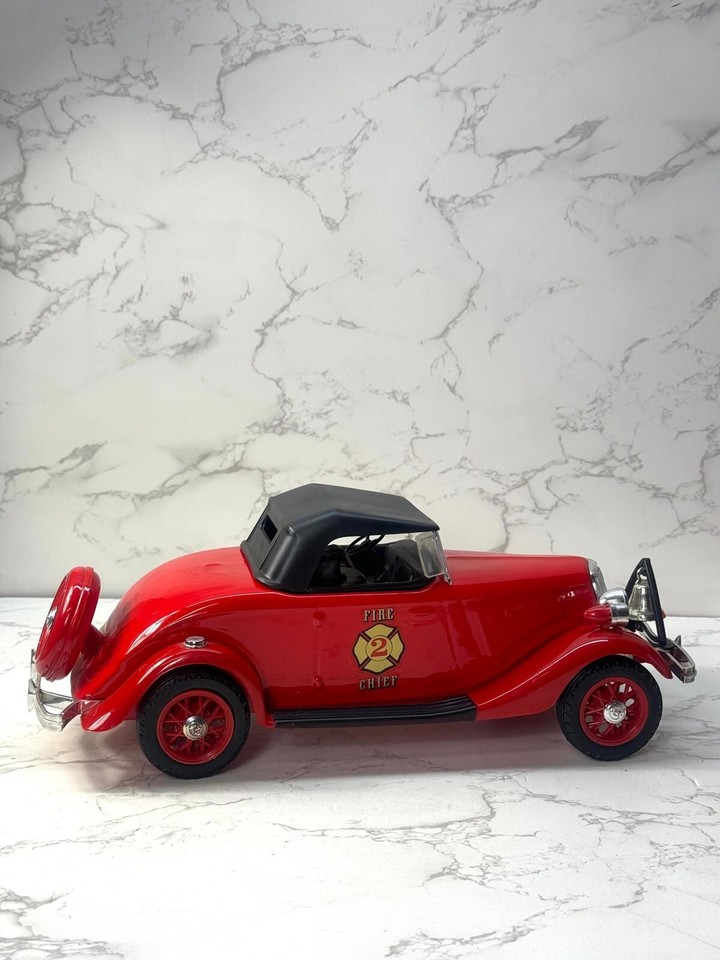 Vintage 1988 Jim Beam 1934 Fire Chief Ford V8 Whisky Decanter CONTAIN ...