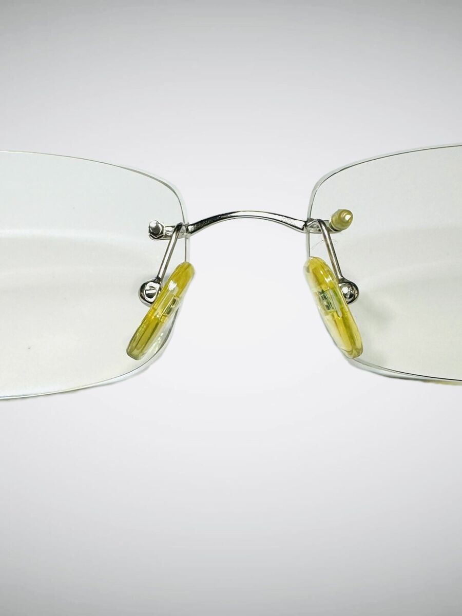 FENDI F660R Silver Diamond Shimmer Metal Eyeglass Frame FENDI F660R Silver Diamond Shimmer Metal Eyeglass Frame