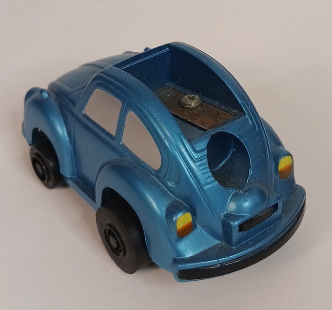 Volkswagon VW Beetle Pencil Sharpener Pull-Back (Tested) Vintage Blue ...