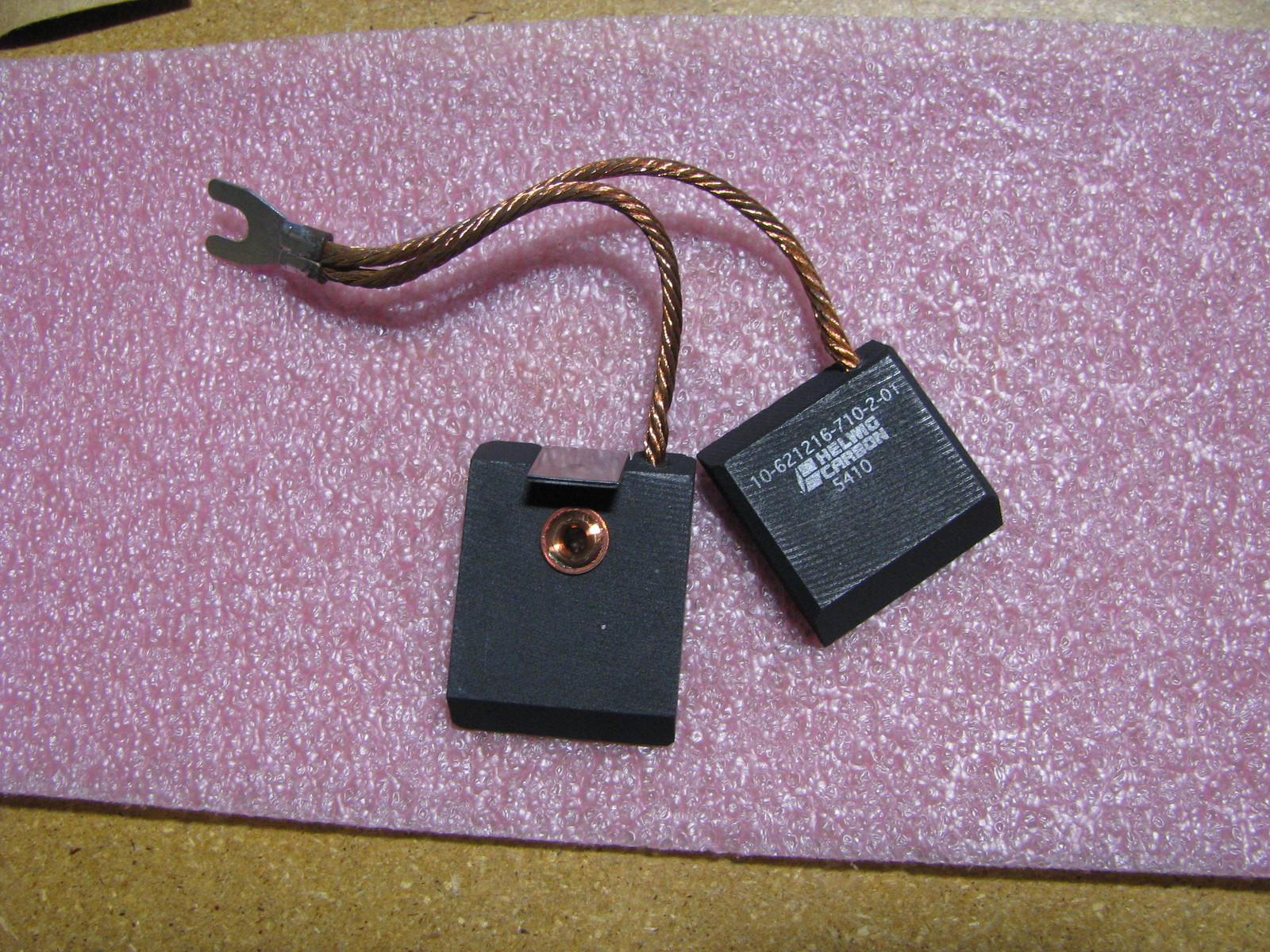 CARBONE ELECTRIC BRUSH / CONTACT # X55232-SP NSN 5977-00-776-7208 ...