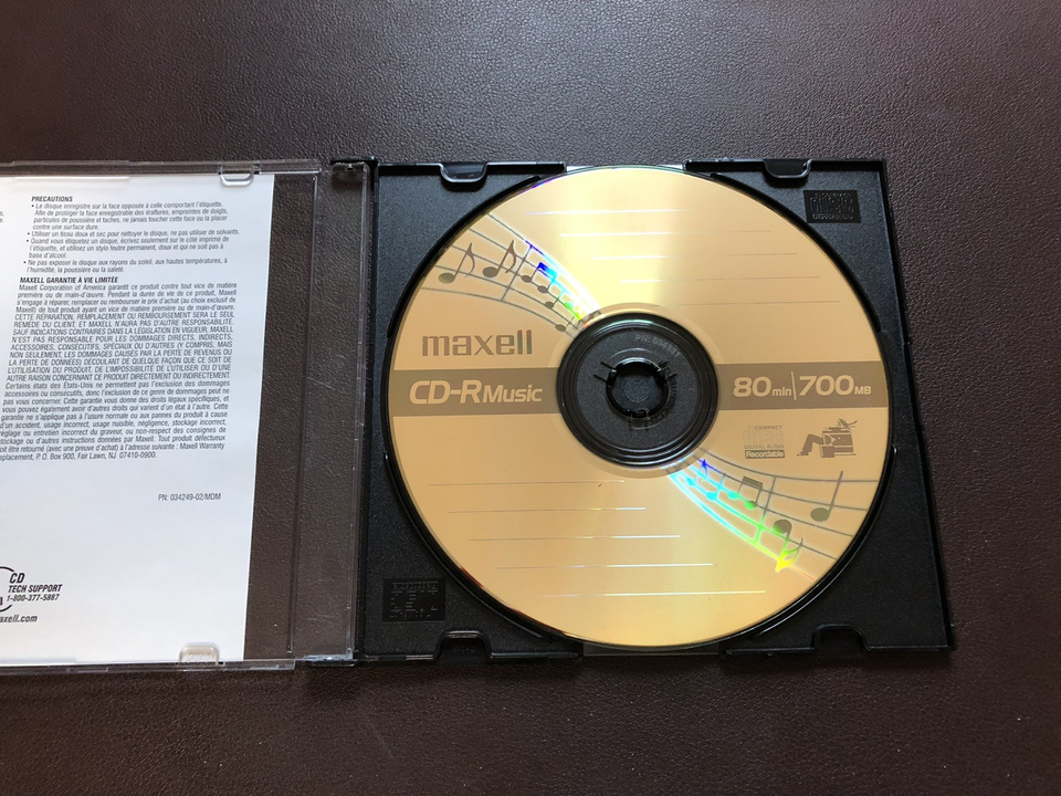 3 Maxell CD-R Discs 700MB/80min AND 7 Maxell CD-R Music Jewel Cases | eBay