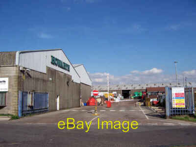 Photo 6x4 Howarth Timber Depot New Holland/TA0823 Howarth Timber depot ...