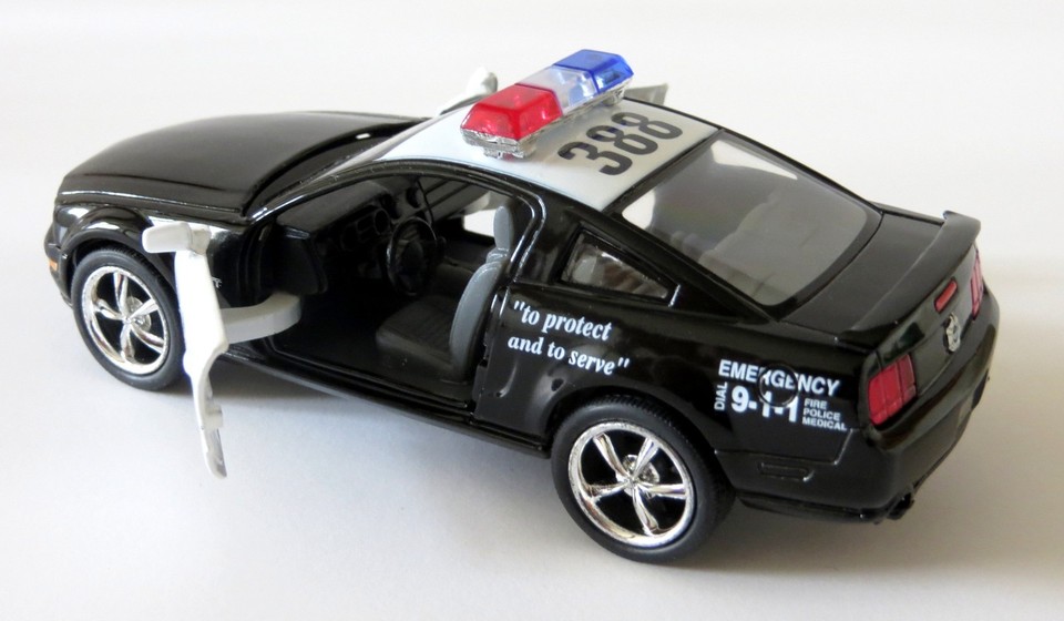 Black and White Ford Mustang GT Police Car with Pullback Action | eBay