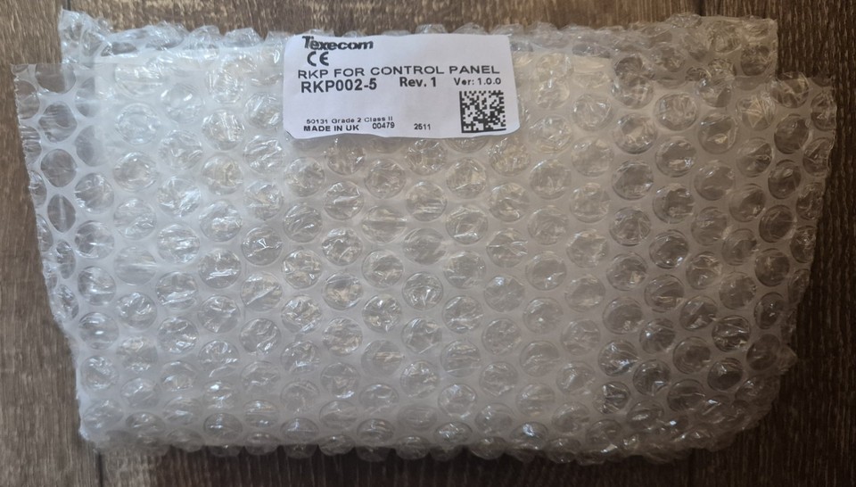 Texecom Veritas R8+ Intruder / Burglar Alarm Control Panel & LED Remote ...