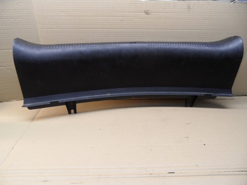 AUDI A6 4F C6 Copertura Bordo di Ricarica Posteriore 4F5863471A | eBay