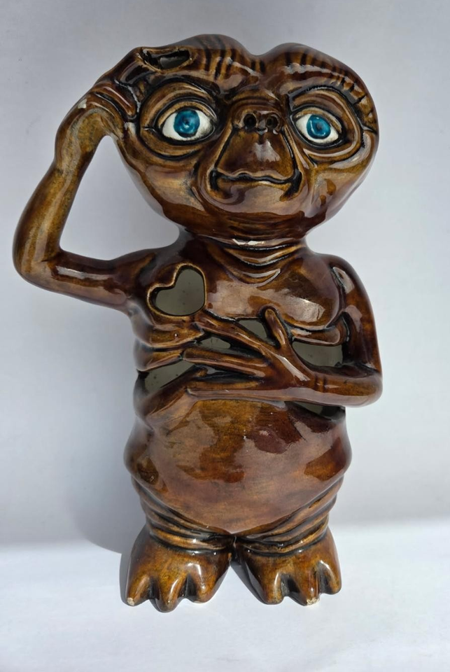 Vintage 1980s ET Extra Terrestrial 9" Hand-Painted Ceramic Statue E.T ...