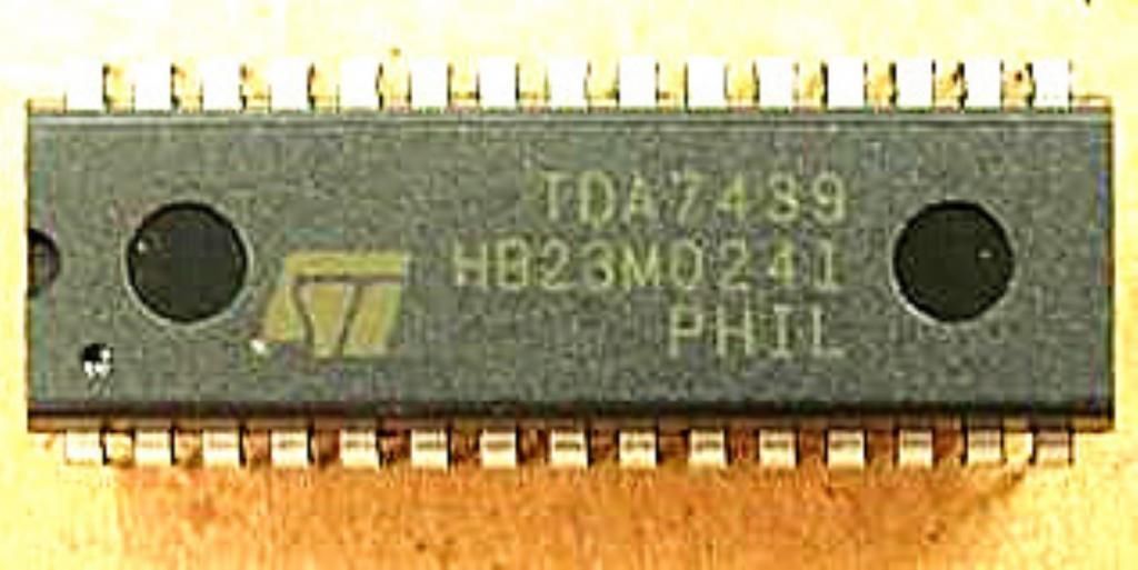 ST TDA7439 DIP Three Bands Digitally Controlled Audio RH for sale ...
