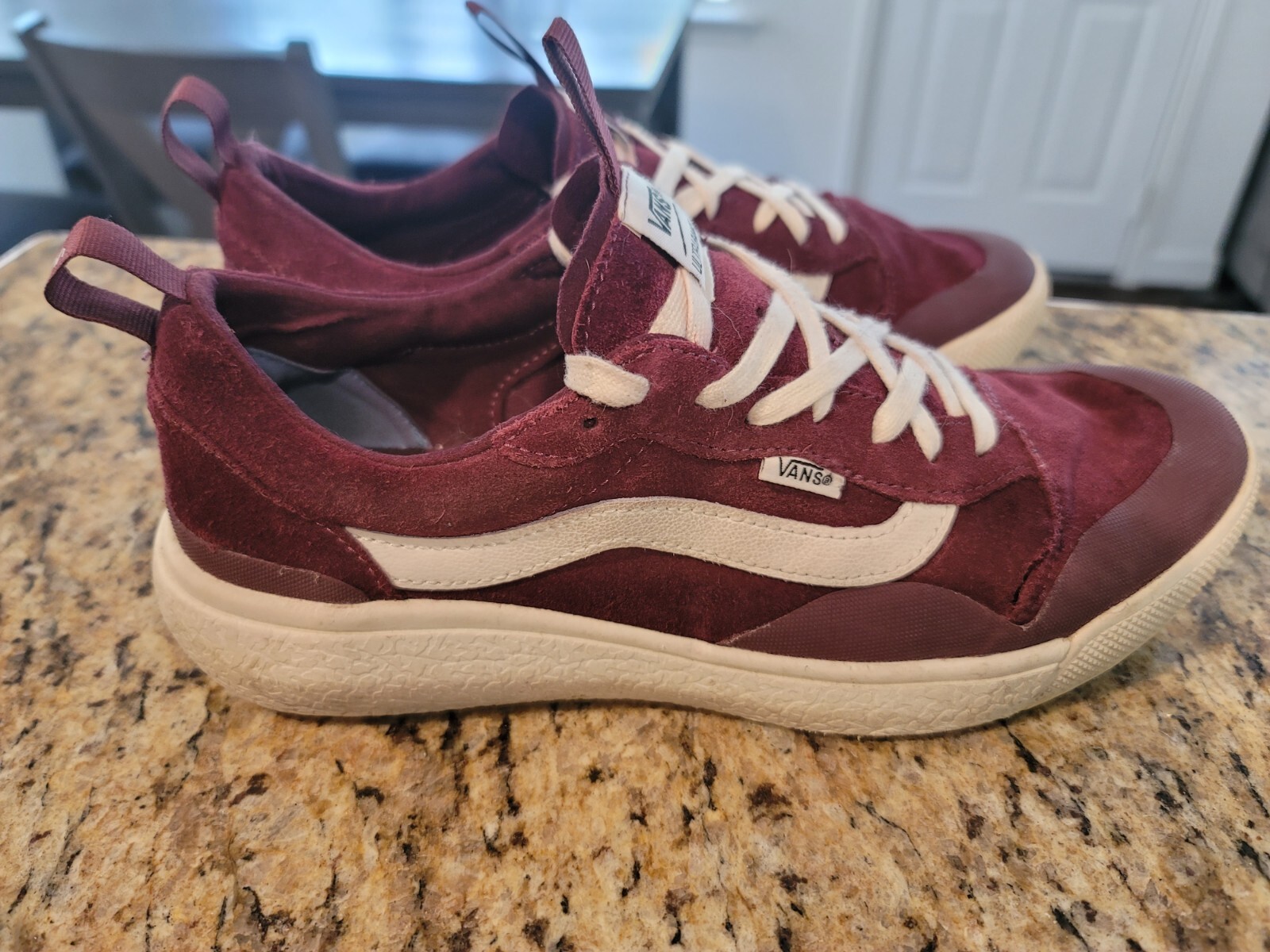 VANS UltraRange MTE Low Maroon Suede Mens 10 | eBay
