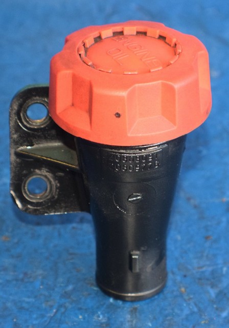Mack Mp8 Volvo D13 Engine Oil Fill Tube Pipe and Cap 20808091 / ...