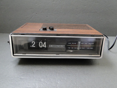 Vintage Soundesign Flip Radio Clock Model 3545-B (Please Read ...