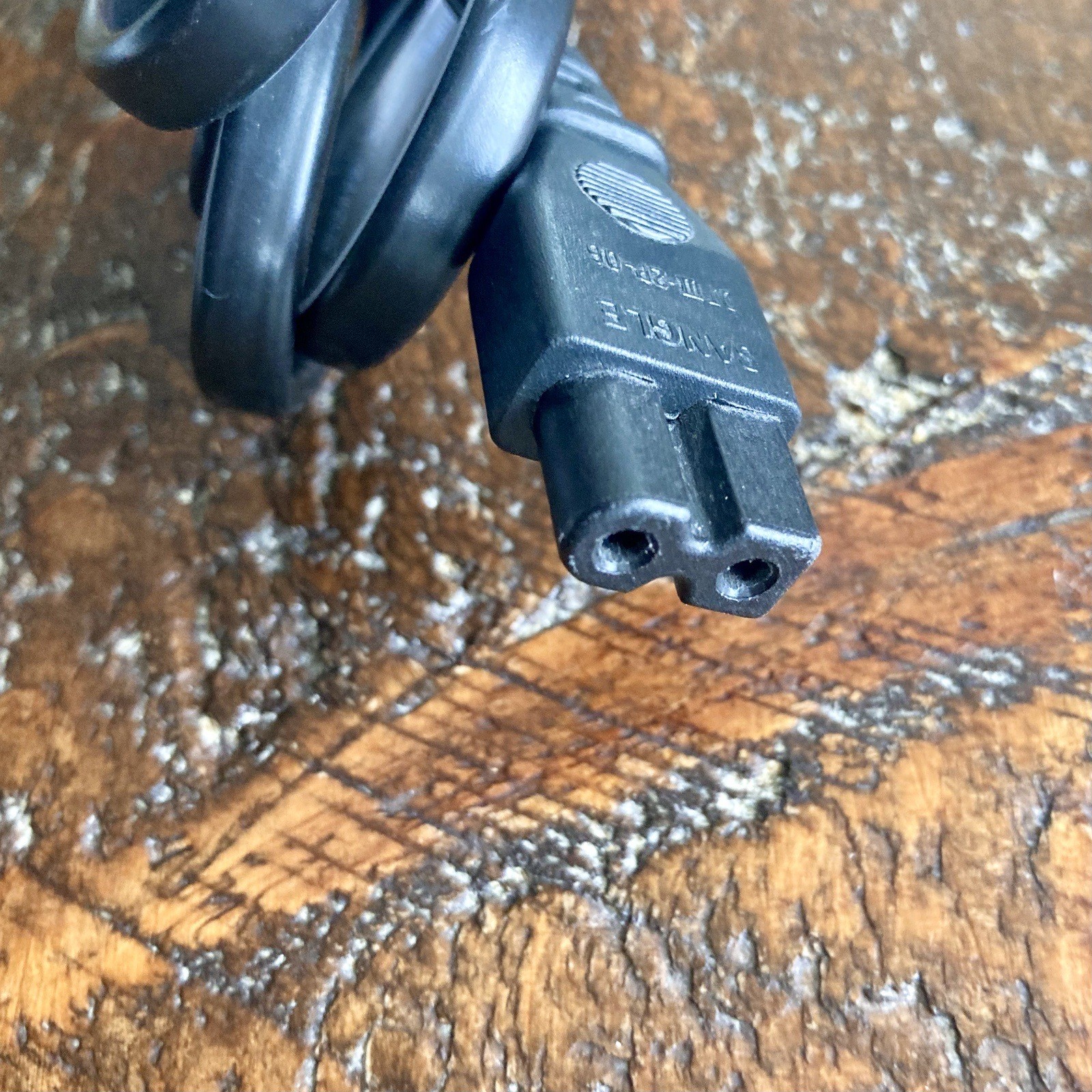 SANGLE E205766 DTI-2P-02 5ft AC Power Cord 7A 125V 2-Prong C7 Figure-8 ...