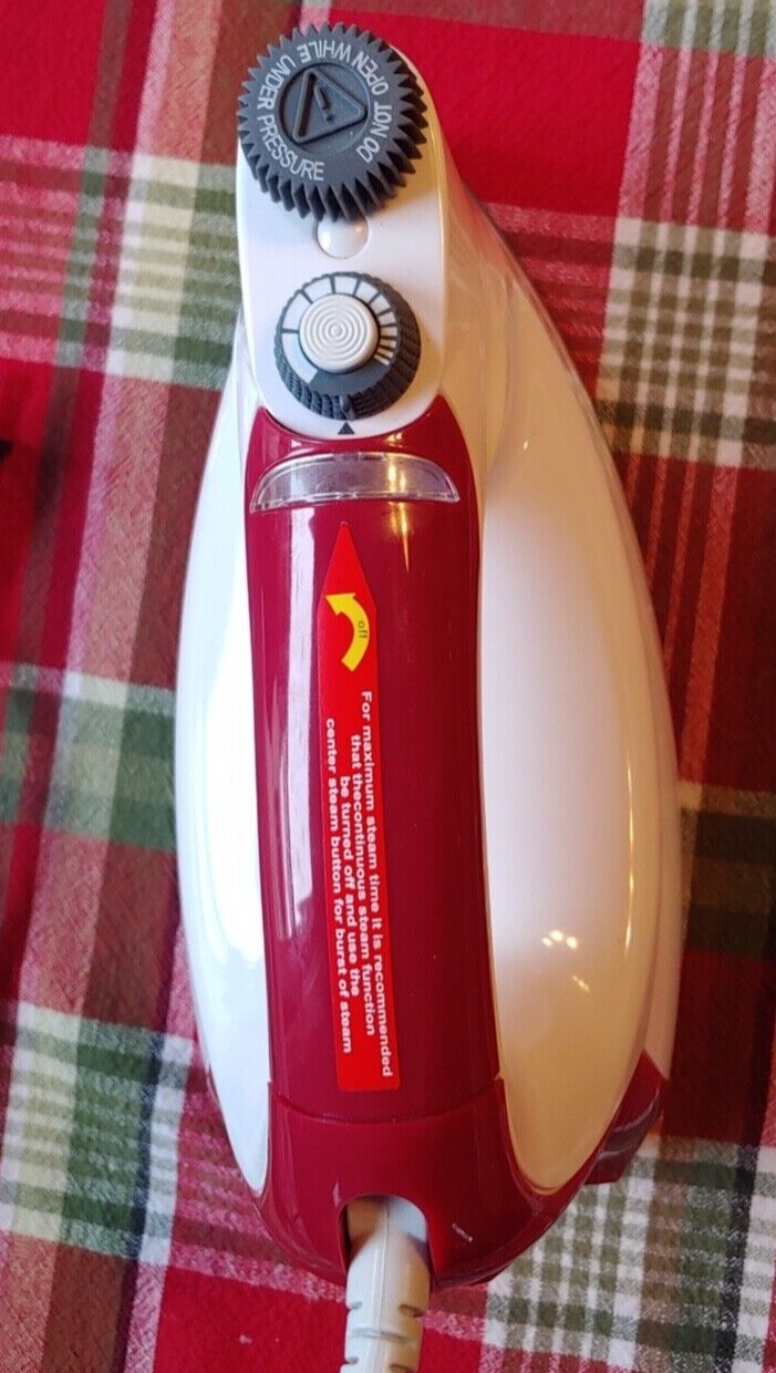 Euro Steam Evolution Iron Model 6399/3 Built In Boiler White Red ...