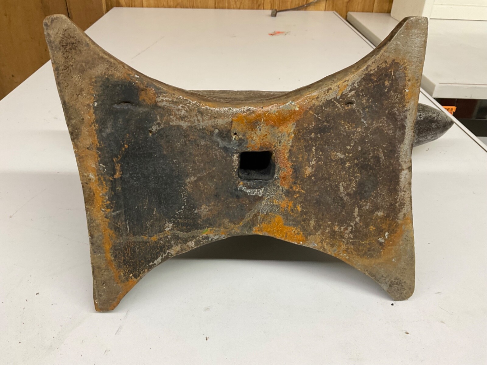M&H Armitage Anvil Mouse Hole Forge Sheffield Antique 112 lb/ 125 lb ...