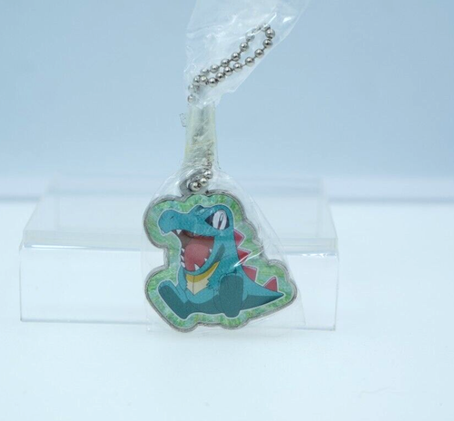 Totodile Holo Keychain T-arts TOMY CGTSJ figure Nintendo POKEMON ...