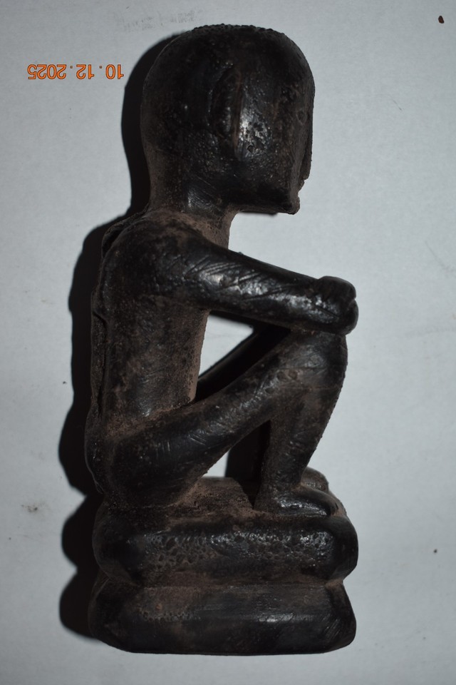 SHAMANS UNUSUAL IFUGAO HIPAG, LIZARD ON BACK 6" 1900S | eBay