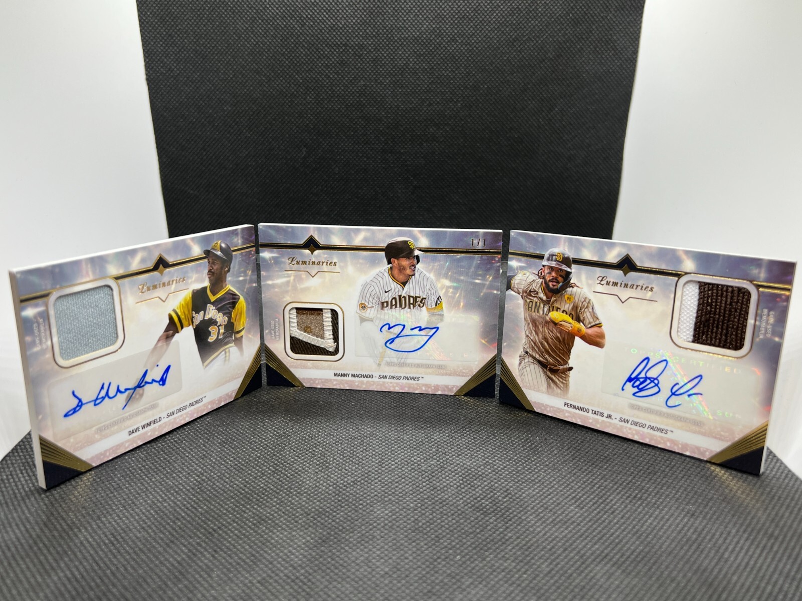 2024 Topps Luminaries Triple Patch Auto Booklet Tatis Jr Machado ...