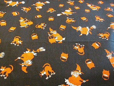 Vtg 70s Halloween cotton fabric Black Orange Witch Cauldron toss BTHY ...