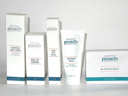 Proactiv Solution Skin Care Set of 5 with 130 Blotting Sheets | eBay