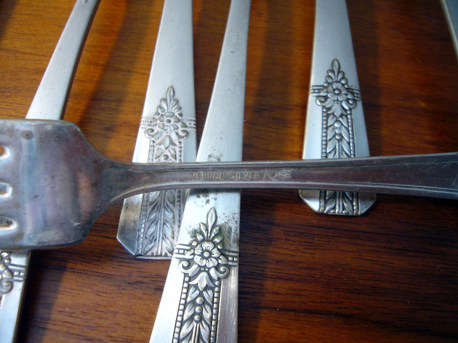 VERNON SILVER PLATE ROMFORD SPOONS FORKS & KNIFE ORIGINAL VINTAGE LOT ...