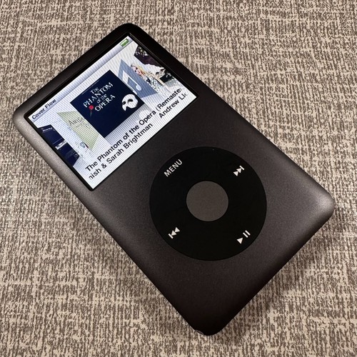 Apple iPod Classic 7th Gen 160GB Gray Black EarPods & Case Bundle Long ...