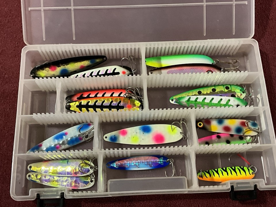 Huge Lot of Trolling Spoons - Walleye -Salmon -Steelhead Tackle Box ...