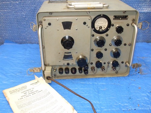 US NAVY RF Signal Generator SG-44 URM25 In case with power cord. | eBay