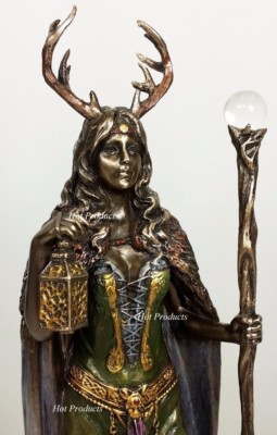 10 5/8" Elen of the Ways Antlered Forest Goddess Viking Statue Bronze ...
