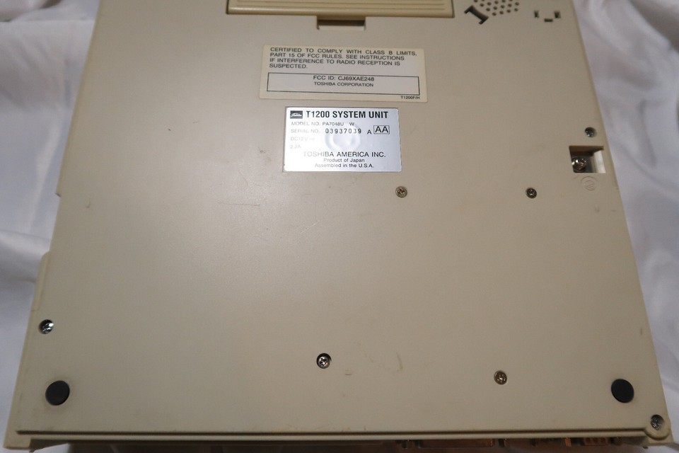 Toshiba Vintage Laptop T1200 (Untested) | eBay