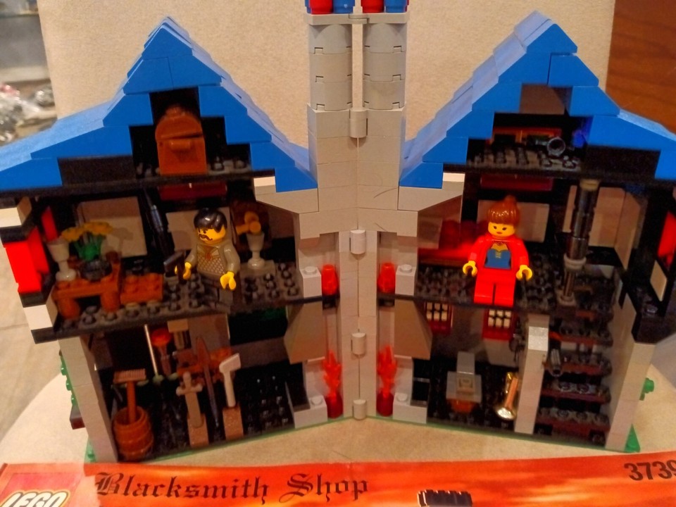 Lego 3739 Blacksmith Shop - 2002 - with manual | eBay