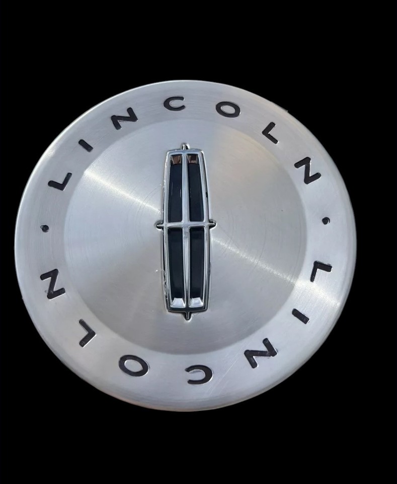 2006- 11 Lincoln Town Car 8W13-1A096-AD Center Cap hubcap | eBay