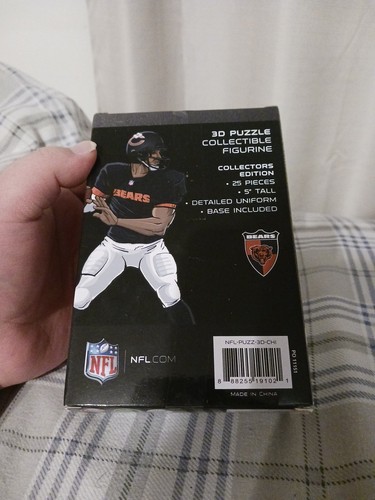 New Chicago Bears Collectible Figurine 3D Puzzle 25 Pieces 5" tall NFL ...
