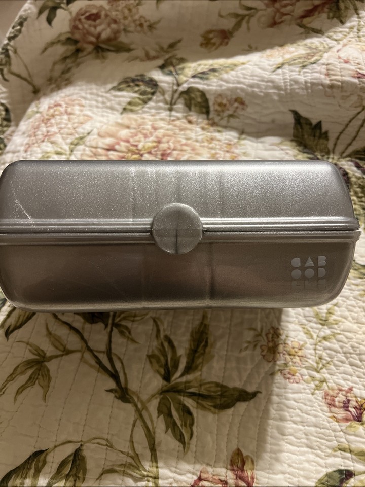 1990s Vintage Caboodles Small / Mini Cosmetic Makeup Case ~ Silver ...