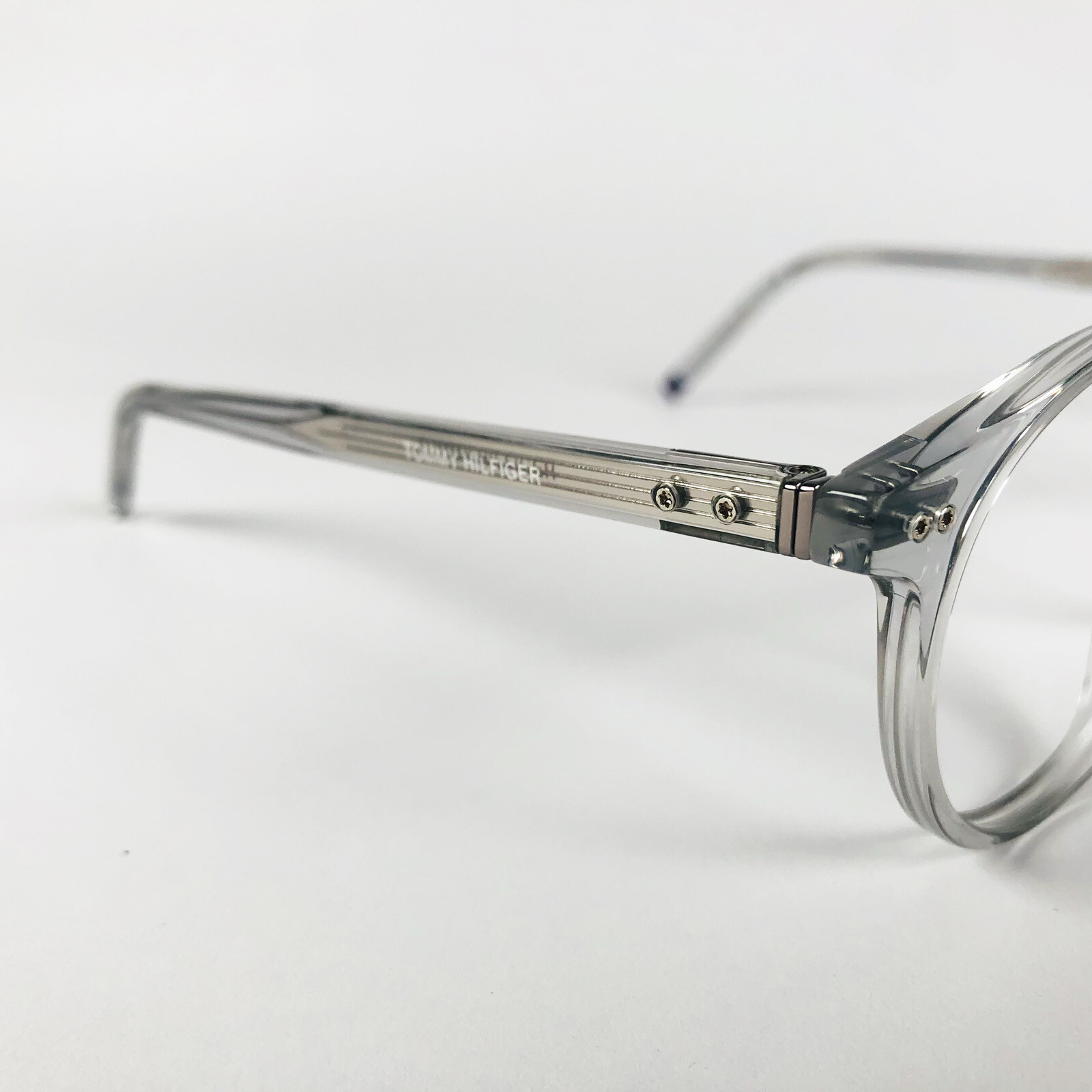 TOMMY HILFIGER eyeglasses CLEAR KEYHOLE ROUND glasses frame MOD: TH 121 ...