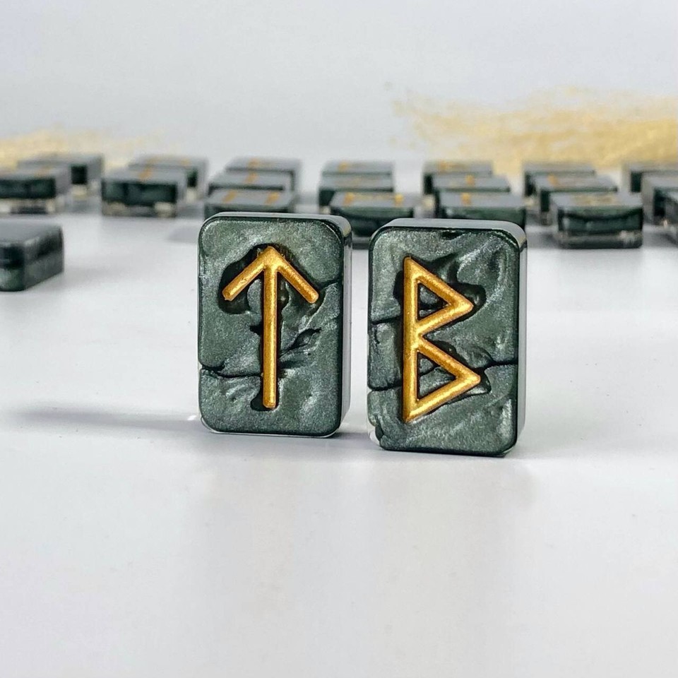 Epoxy Resin RUNES with Case, Rune Set, Green Runes, Unique Viking Norse ...
