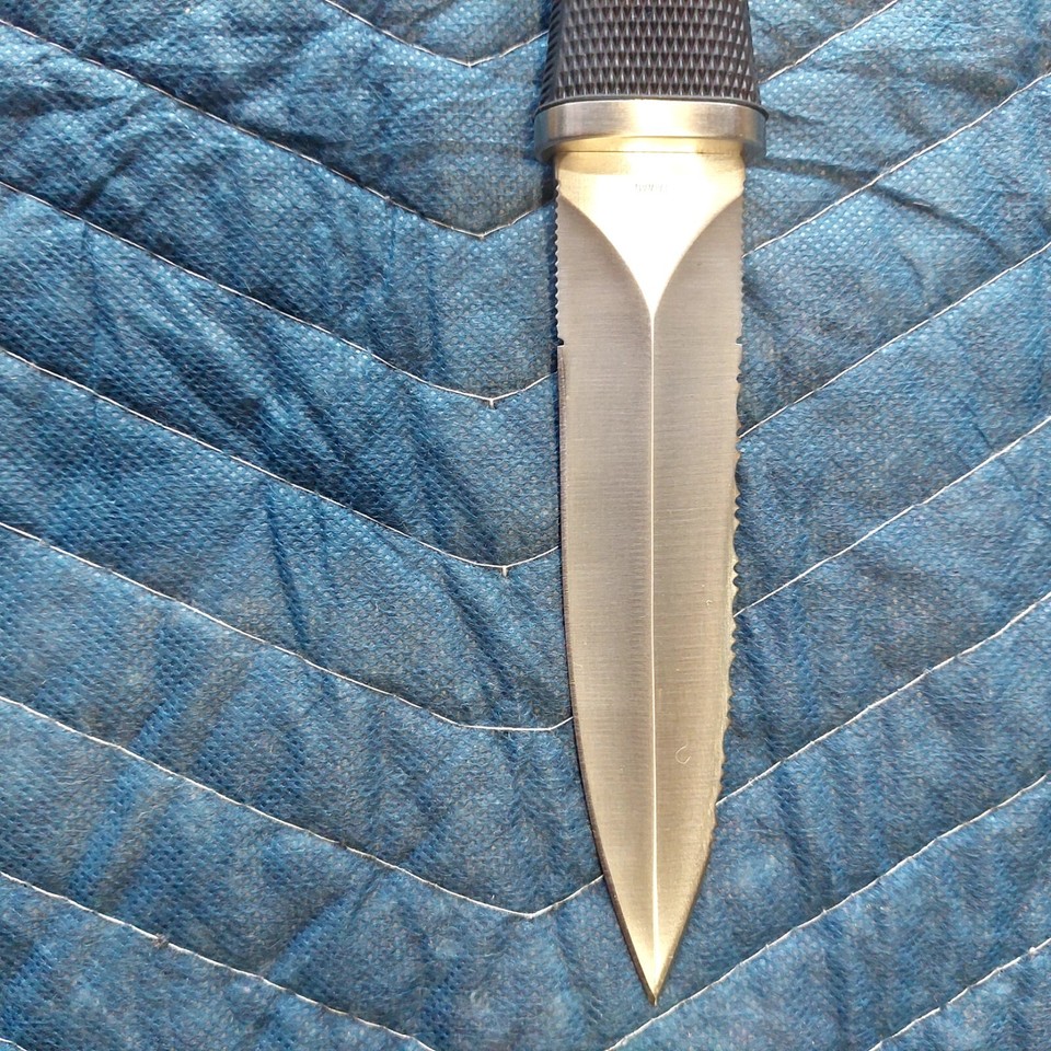 SOG Pentagon S14 fixed blade knife (half serrated) | eBay