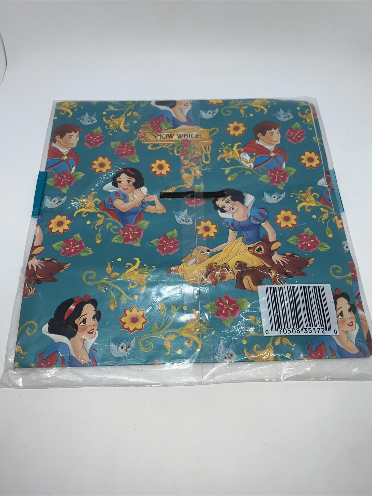 New Disney Snow White & Seven Dwarfs Gift Wrap Paper 8.33sq ft | eBay