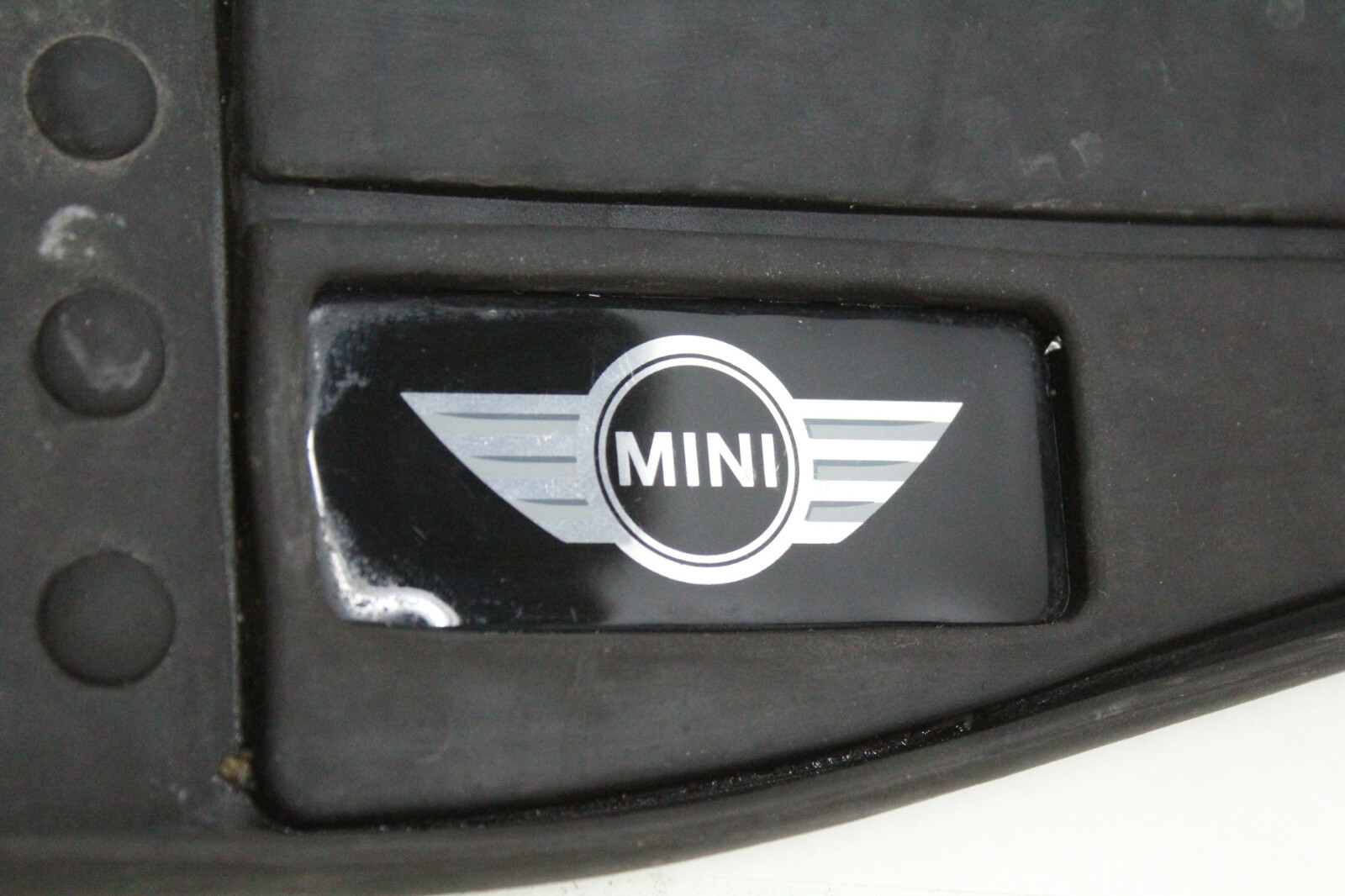 2016 MINI COOPER FLOOR MATS BLACK RUBBER FRONT SET 2 181 808 OEM 14 15 ...