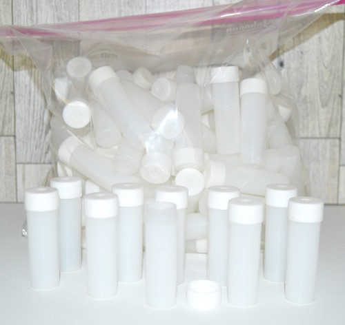 100 Pieces Small Plastic Vials with Screw Caps Lids White Plastic Clean ...