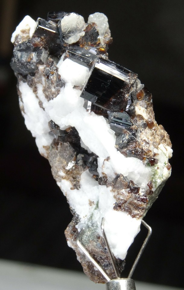 60 CARATS RARE NATURAL VESUVIANITE MINERAL FROM SAPARA PAKISTAN, (Jp-29 ...