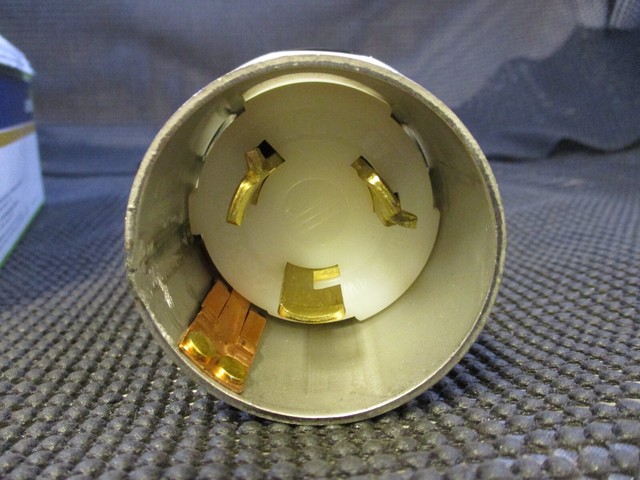 Leviton 3765C 50 a 250 VDC 600 VAC 3 Pole 4 Wire Locking Plug for sale ...