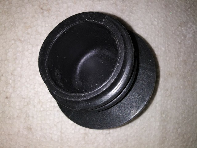Cummins Oil Filler Cap 3928304 for Qsl9 Isl ISC and Qsc8.3 for sale ...